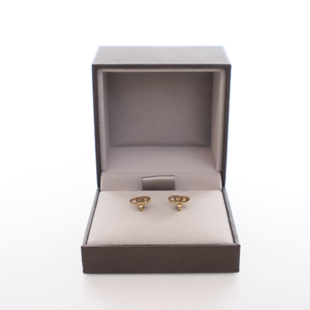Gucci Interlocking G Stud Earrings - Luxe Du Jour