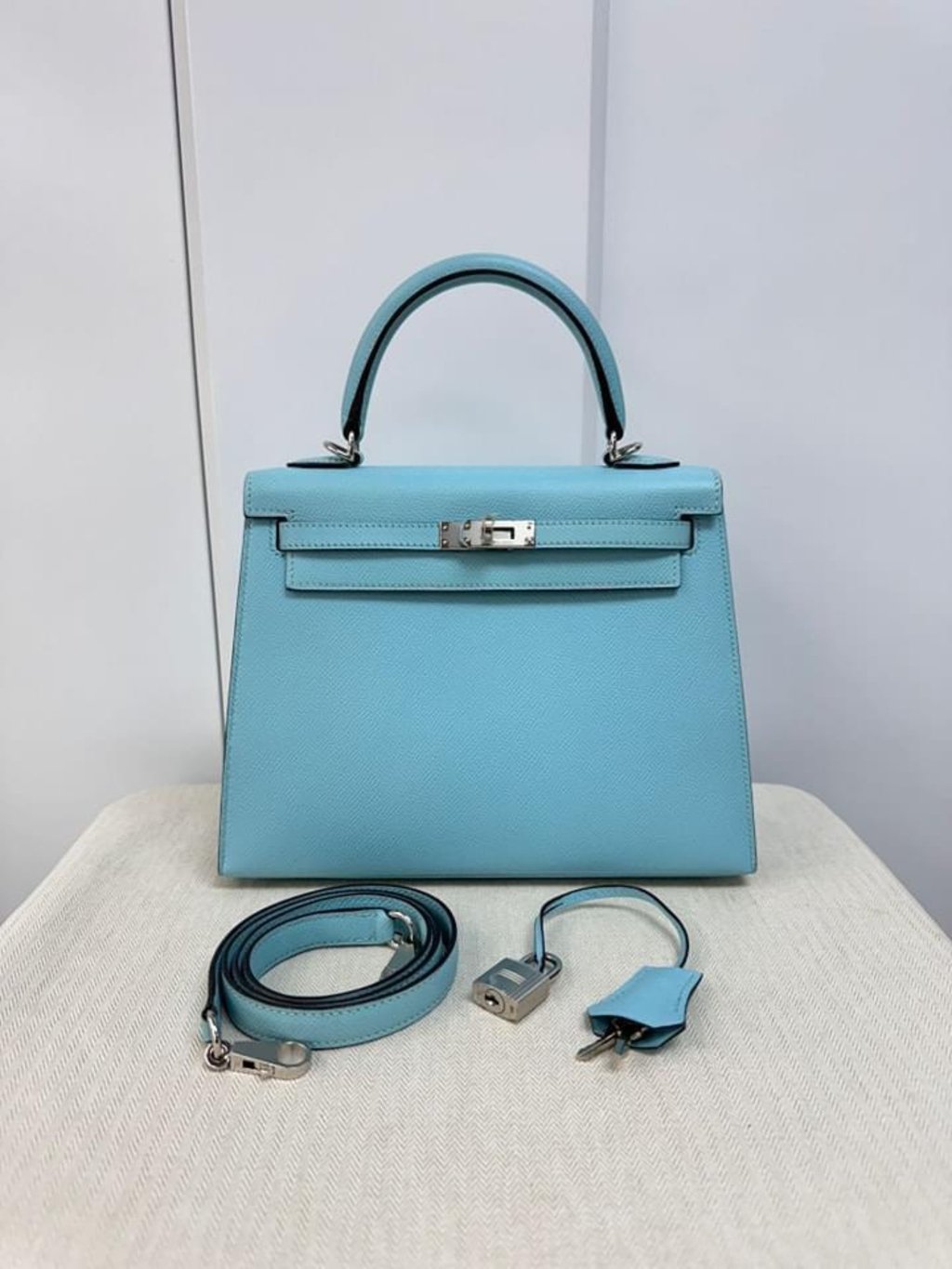 Hermes Kelly 25 Blue Atoll Epsom - Luxe Du Jour