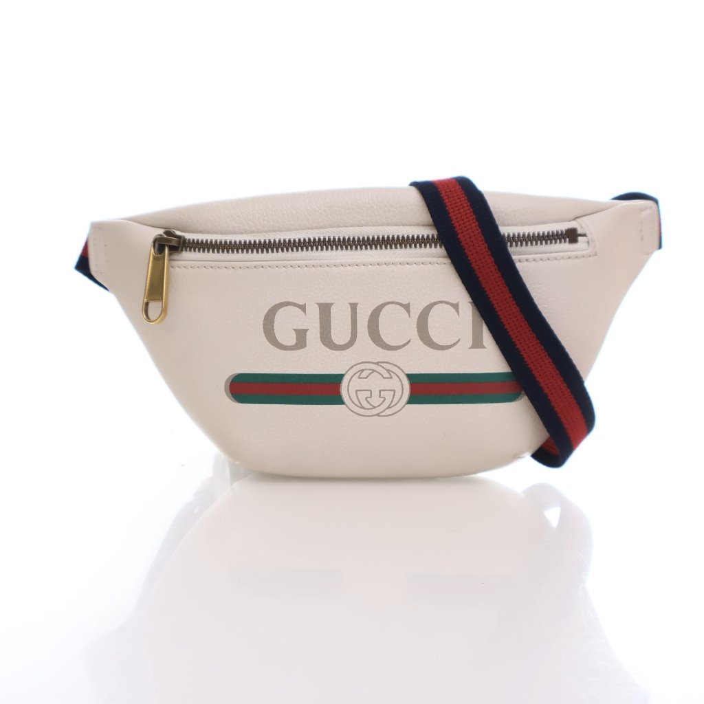 Gucci Small Logo Belt Bag - Luxe Du Jour