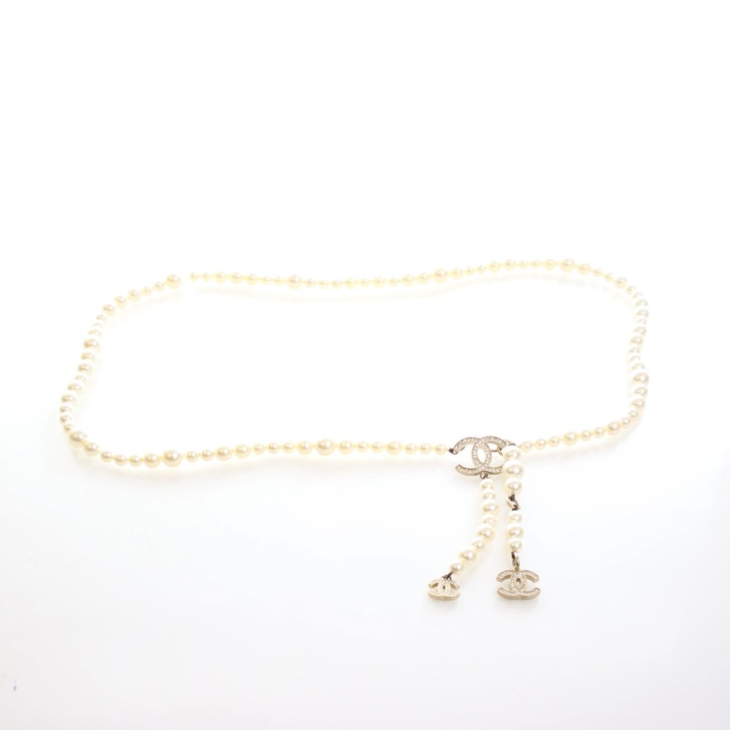 Chanel Vintage Pearl CC Drop Belt - Luxe Du Jour